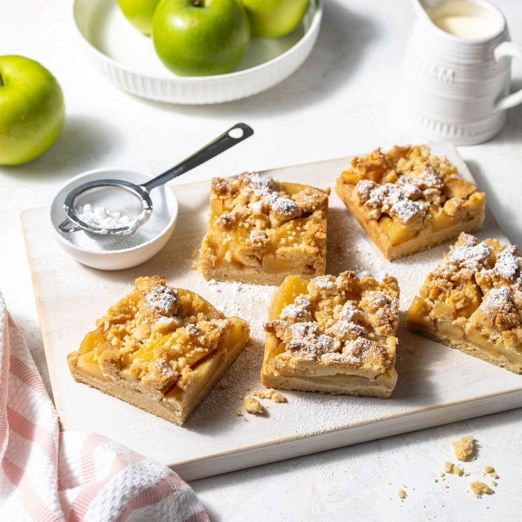 Apple Shortcake Recipe | Chelsea Sugar