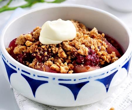 Berry and Apple Crumble Recipe | Chelsea Sugar