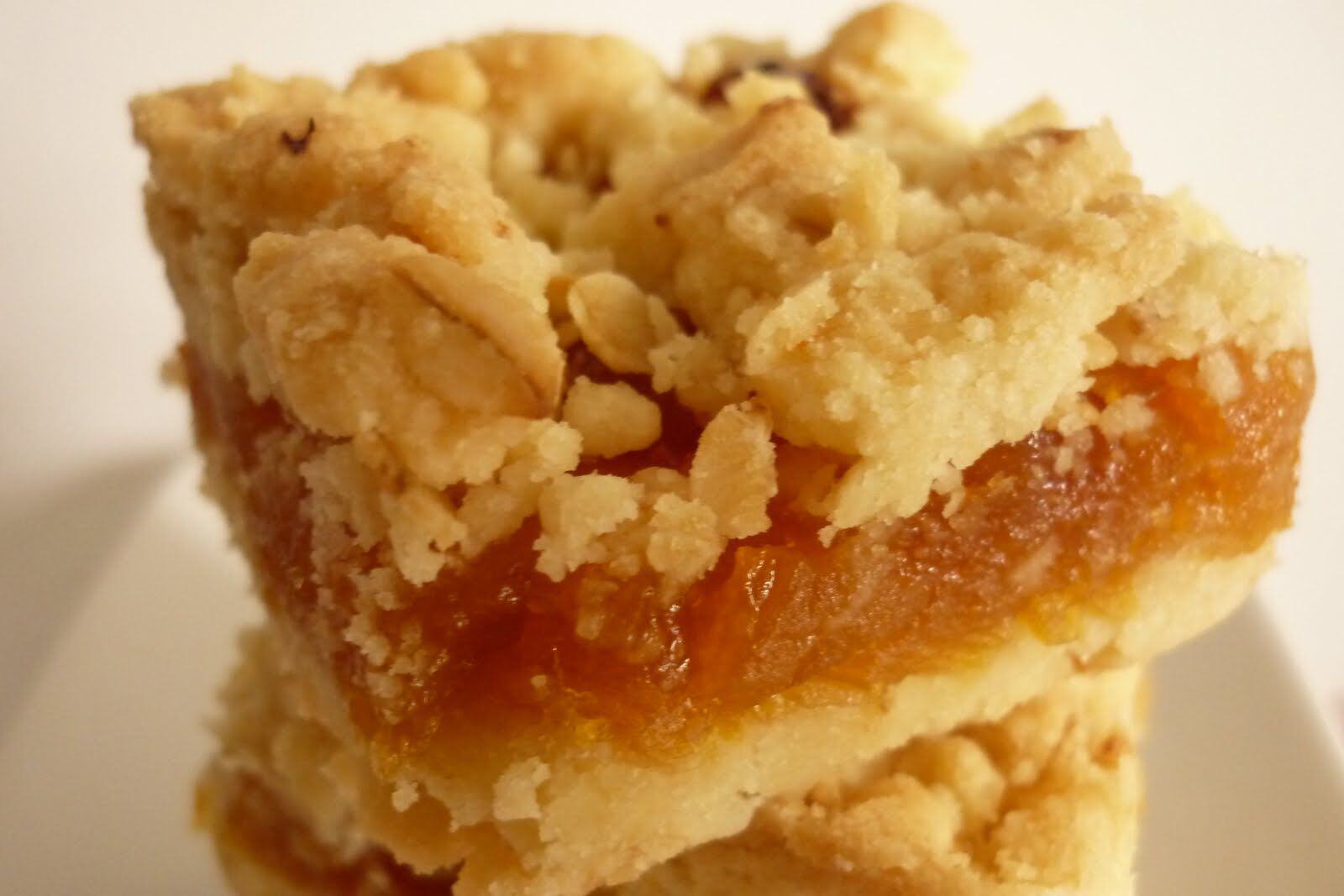 Crunchy Peach and Apricot Slice Recipe | Chelsea Sugar
